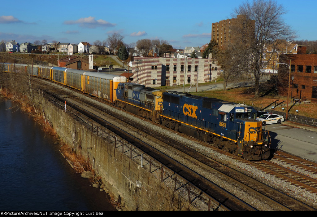 CSX 8661 and 7701